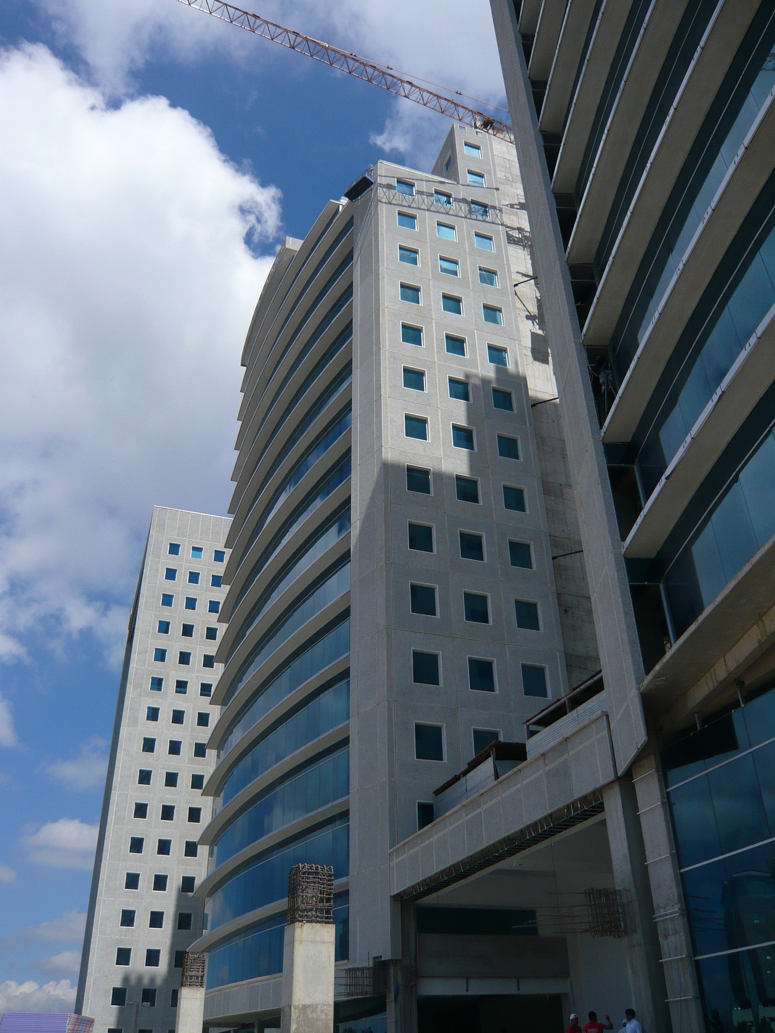 Zona Pradera Celebra 15 Años de Excelencia Empresarial en Guatemala | PERSPECTIVA